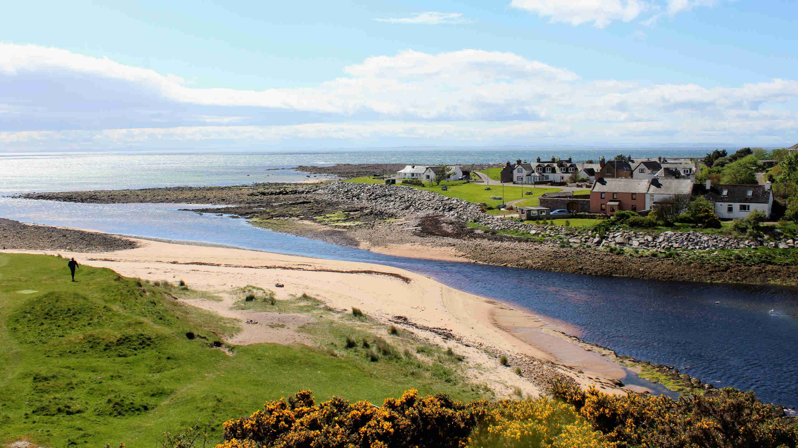 3 Star Hotel near Brora Golf Club | Mackays Hotel Wick